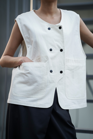 Stylish Half Jackets for Women - Sleeveless to Woolen – Nolabels