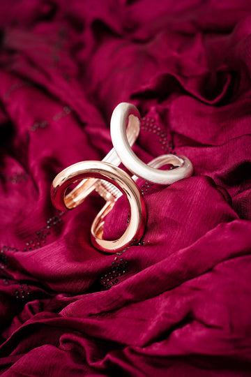 Women's Hand Accessories: Bracelets, Rings & More - Nolabels.in