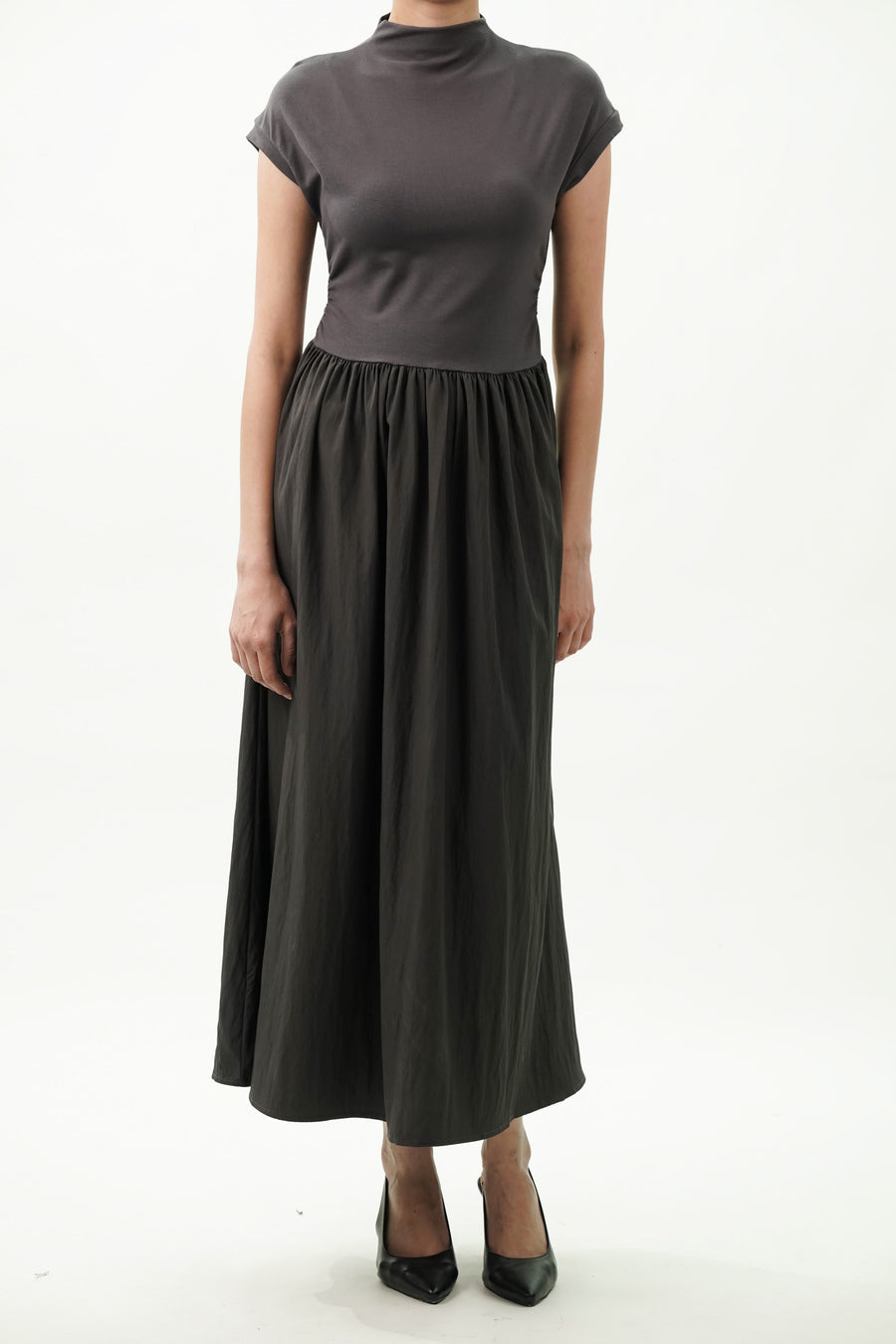 Designer Dresses for Women | Trending Party Wear, Summer & More ...