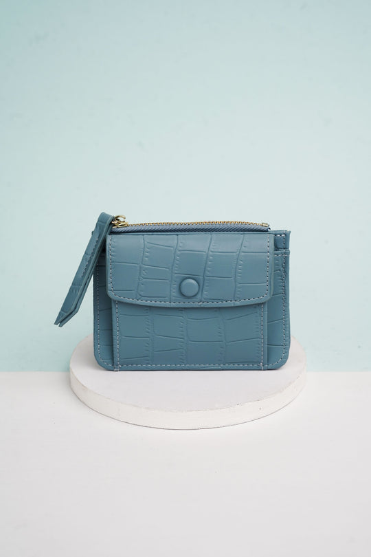 Designer Bags For Women - Explore Totes, Sling, Leather & More ...